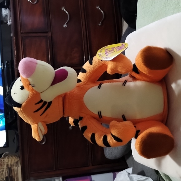 so Disney | Toys | Disney Mattel Inc Interactive Tigger Talking ...